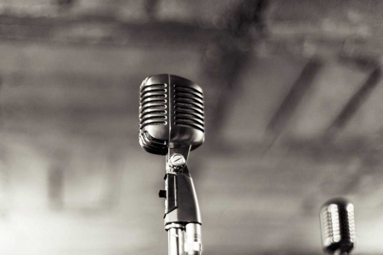 25 of the Best Tone of Voice Examples - Big Star Copywriting